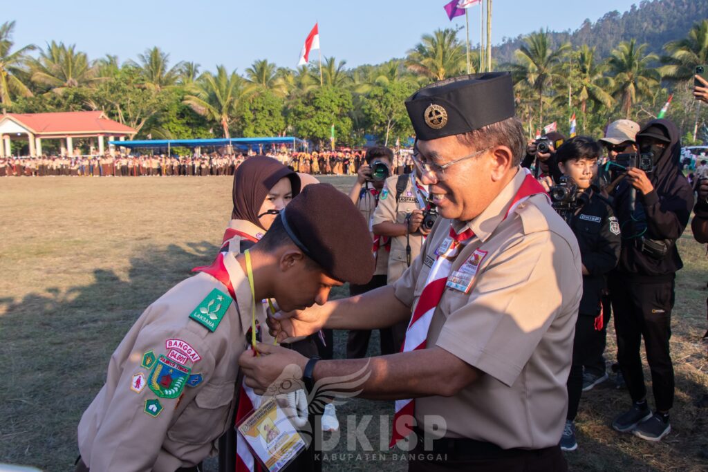 Kemah Prestasi Pramuka Kabupaten Banggai Diikuti 11.817 Peserta – Okenesia